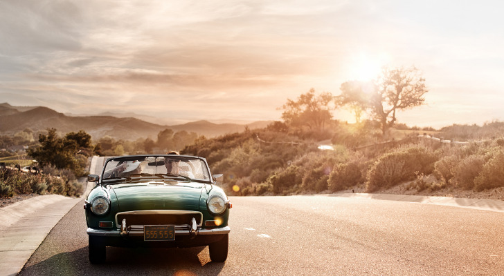 Hard Assets: 2022 Investment Guide - SmartAsset