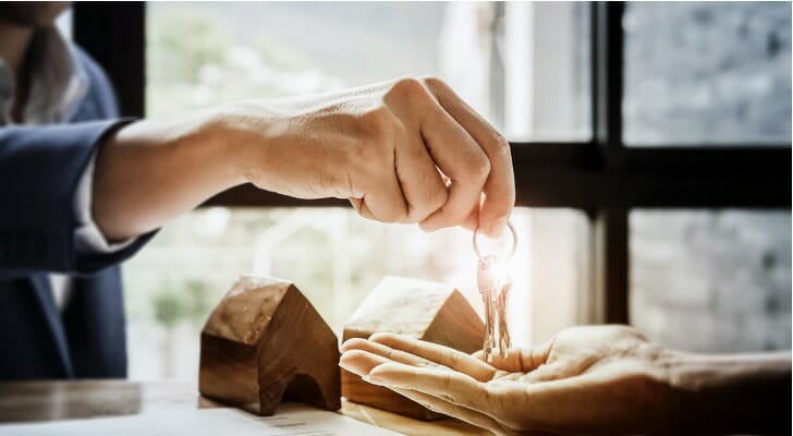 A Beginner's Guide to Renting Out Your House - SmartAsset