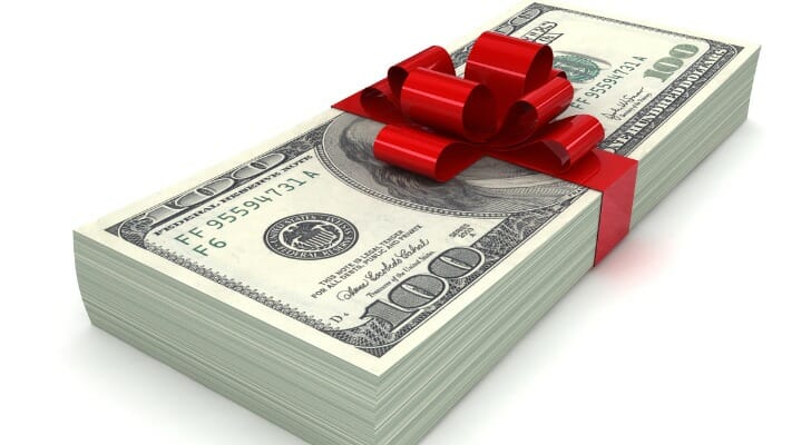 Gift Tax, Explained: 2022 and 2023 Exemptions and Rates - SmartAsset