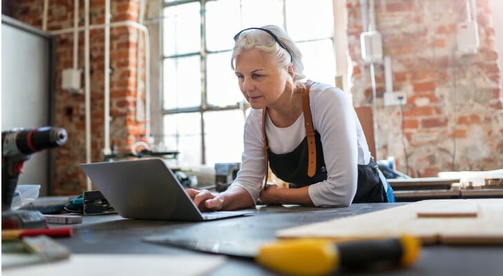 How to Retire at 70: Step-by-Step Plan - SmartAsset