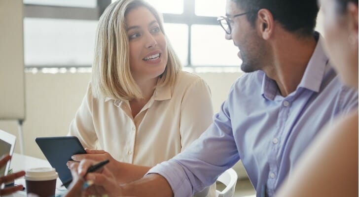 The 8 Best Books for Financial Advisors - SmartAsset