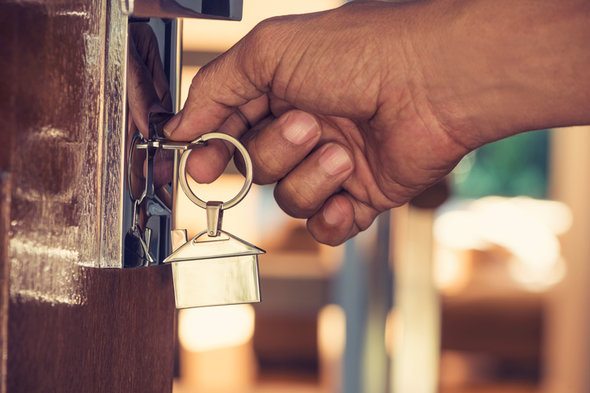 Pros and Cons of Buying Turn Key Homes - SmartAsset