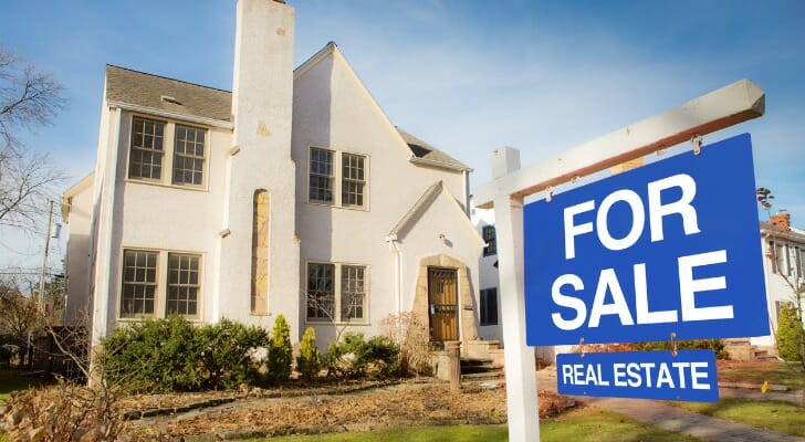 How to Sell Your House in 10 Steps - SmartAsset