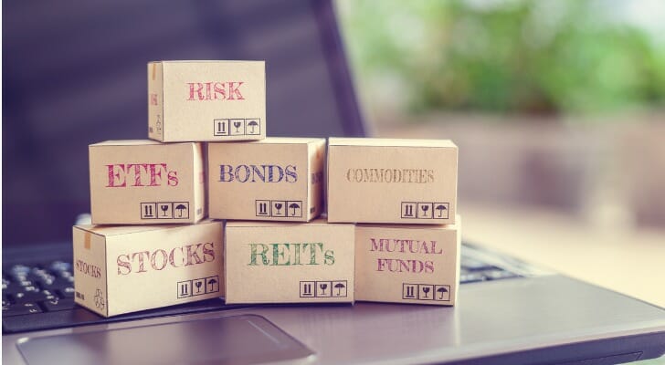 Pros and Cons: ETF vs Stock - SmartAsset