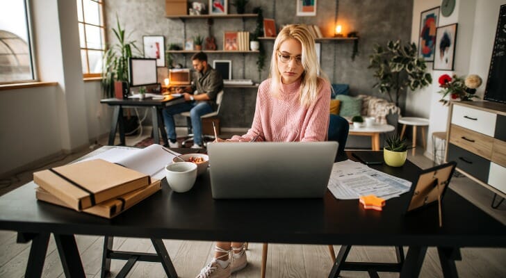 How Does a Straddle Option Work? - SmartAsset