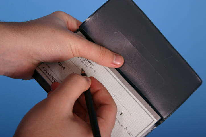 When Can You Write a Postdated Check? - SmartAsset