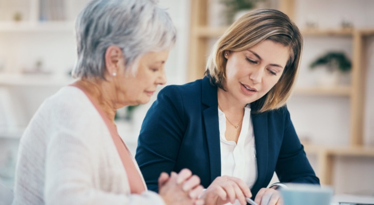 5 First-Year Financial Advisor Goals to Set