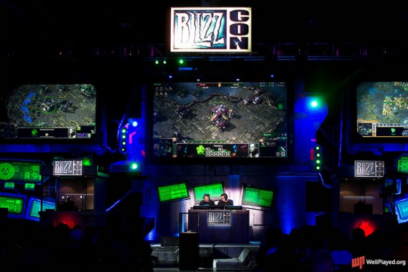 The Economics of Competitive Video Gaming | SmartAsset