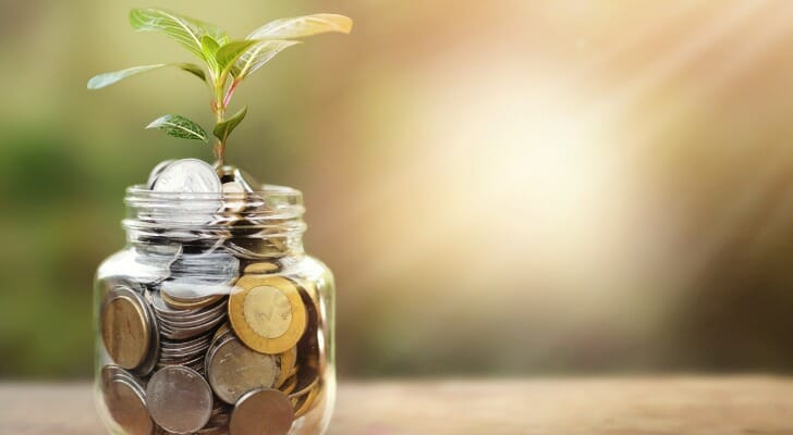 How to Invest in Growth Mutual Funds - SmartAsset