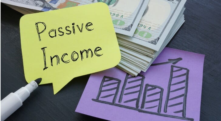 How to Make $1,000 a Month in Passive Income